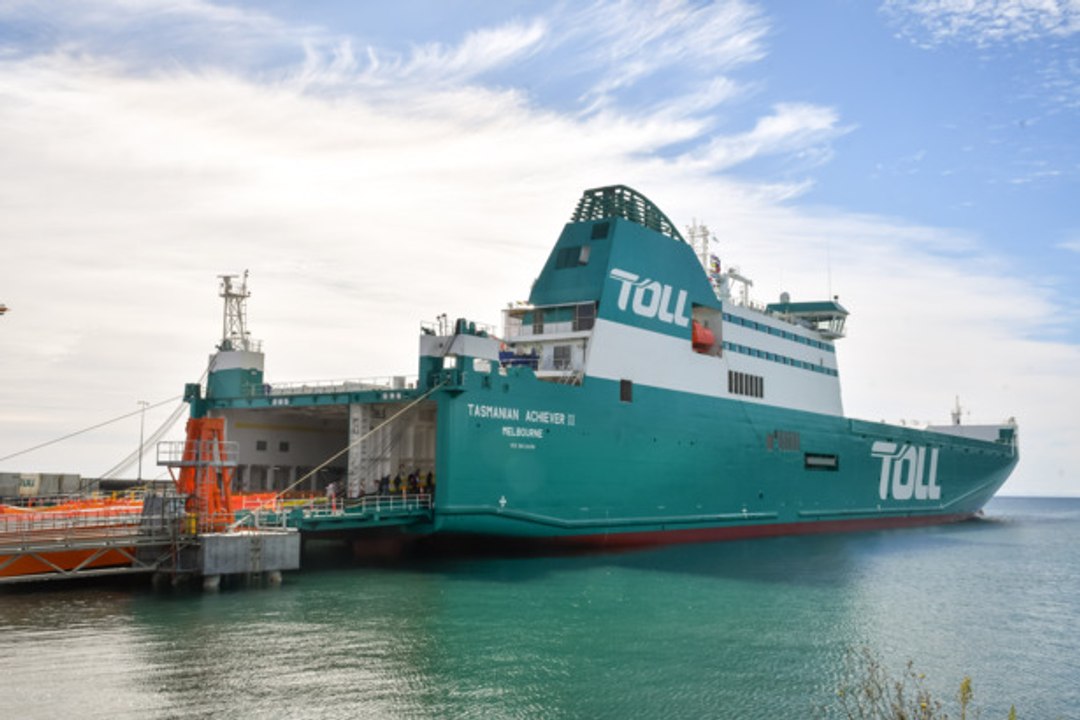Inside Toll Group's new Bass Strait freight ship - video Dailymotion