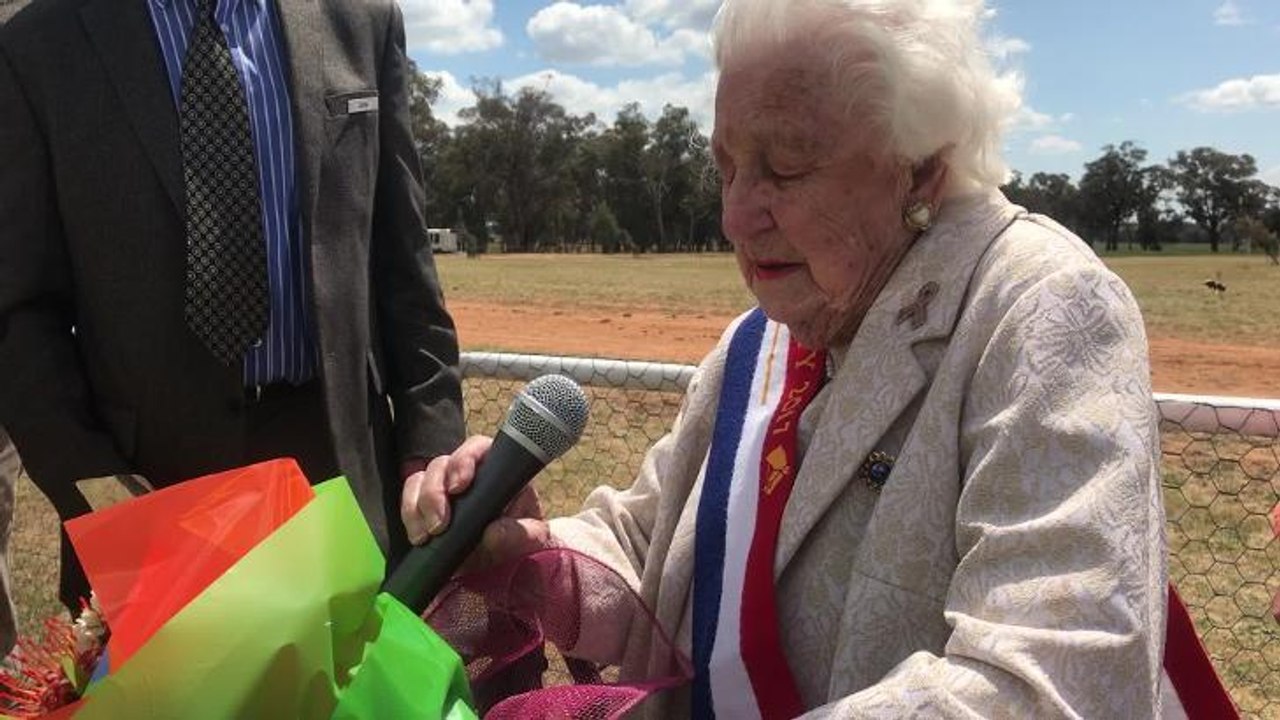 Nell Simpson honoured for years of entries in shows since 1964 - video ...