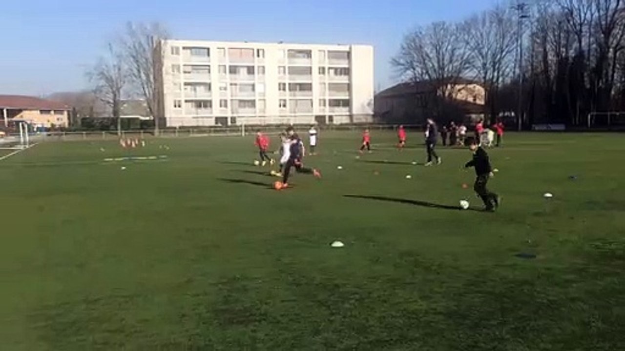 Entraînement U13 - Vidéo Dailymotion