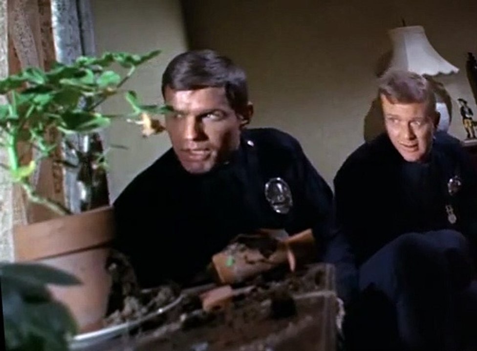 Adam-12 S02 E14 - video Dailymotion