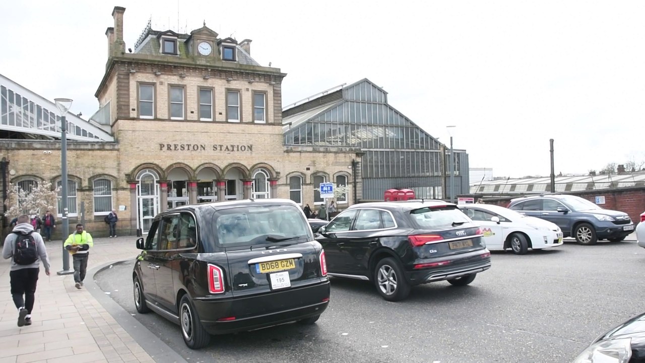 Preston Taxi drivers claim that they are being abused by hooligans ...