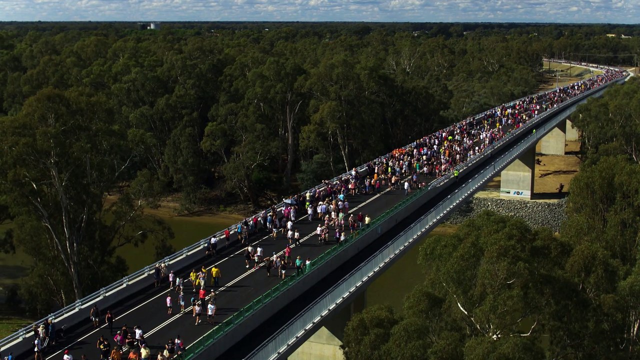 Residents celebrate opening and naming of new Echuca-Moama bridge ...