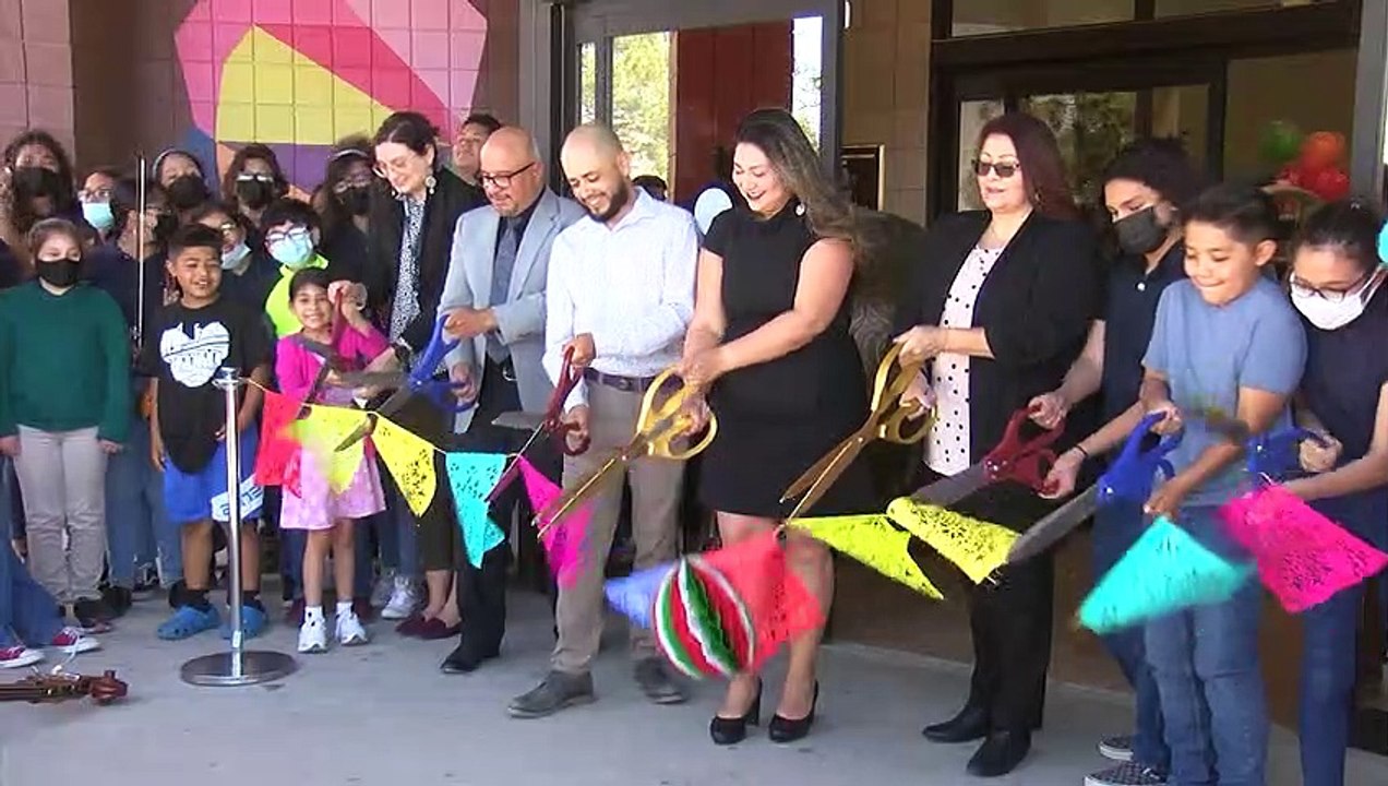 BIBLIOTECA CLARDY FOX LIBRARY EN EL PASO - Vídeo Dailymotion