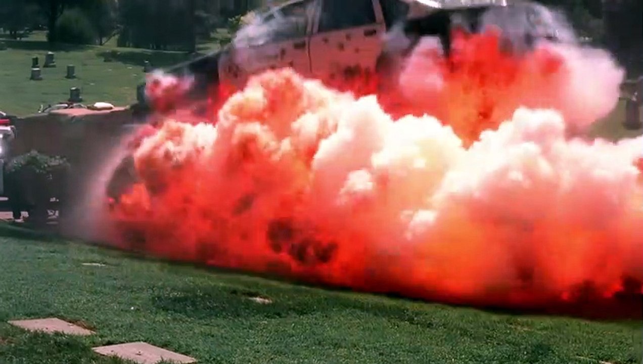 Terminator 3- Rise of the Machines Full Fight T-850 with Coffin and ...