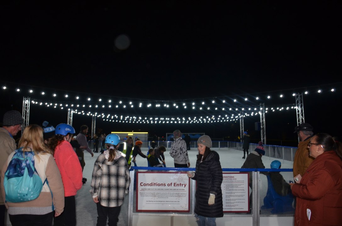 Armidale Big Chill Festival Ice Rink 2022 - video Dailymotion