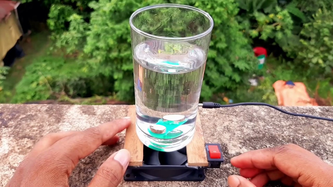 DIY Water Vortex Machine At Home Water Tornado Machine - How To Make ...