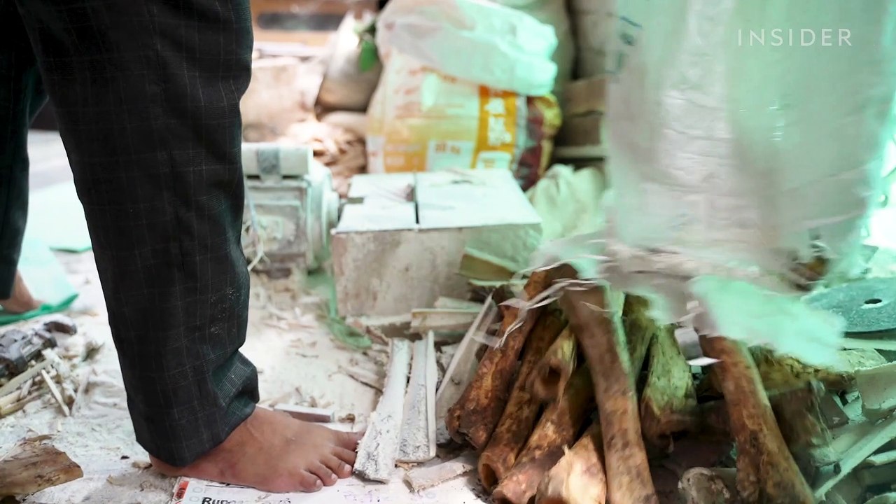 How bone carvers in India are keeping a prehistoric art alive - video ...