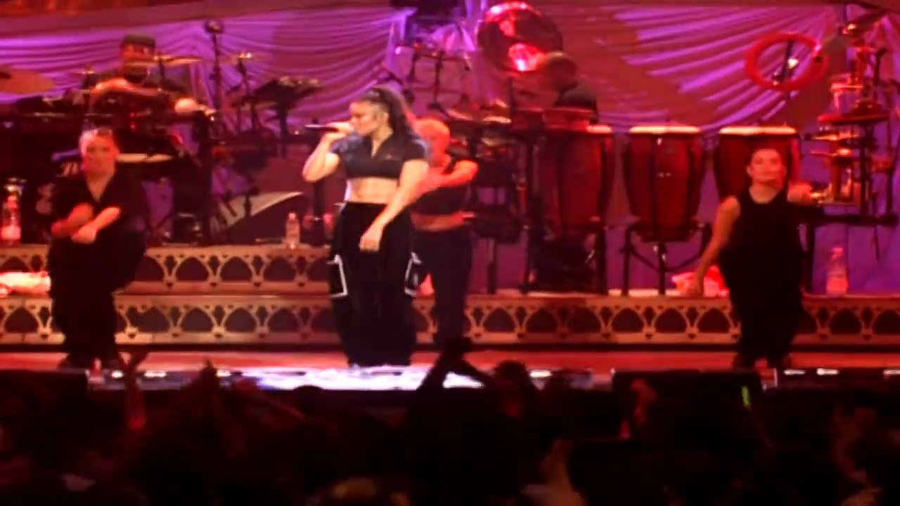 JANET JACKSON — GO DEEP | JANET JACKSON: The Velvet Rope Tour / Live in ...