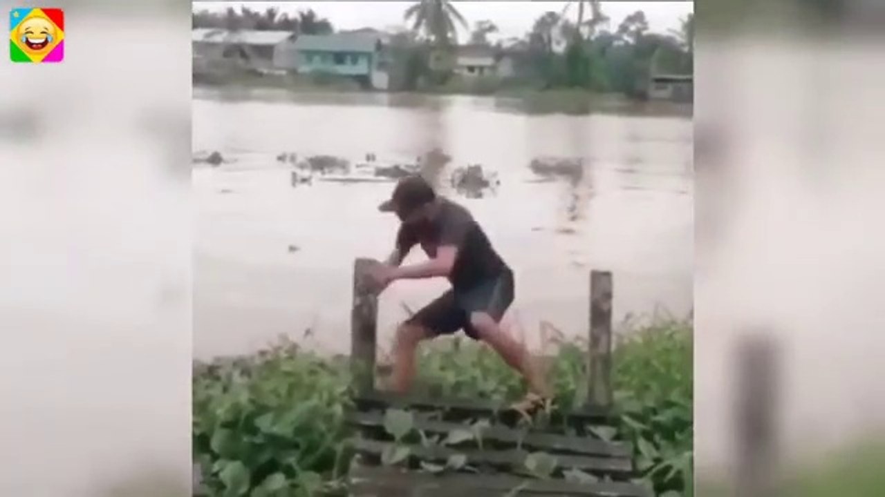 %F0%9F%98%82%F0%9F%A4%A3_10_Most_Stupid_people_cough_on_camera___funny ...