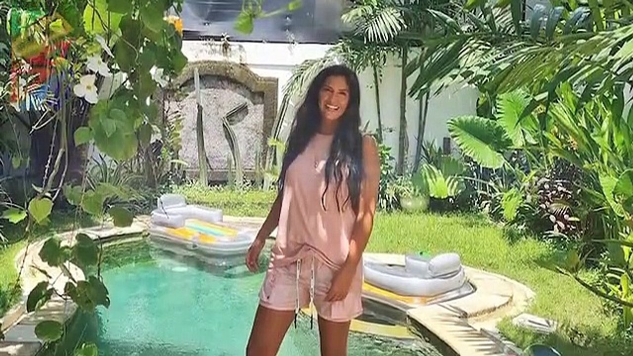 DJ Nadia Lucy interview at Retro in the Park - video Dailymotion