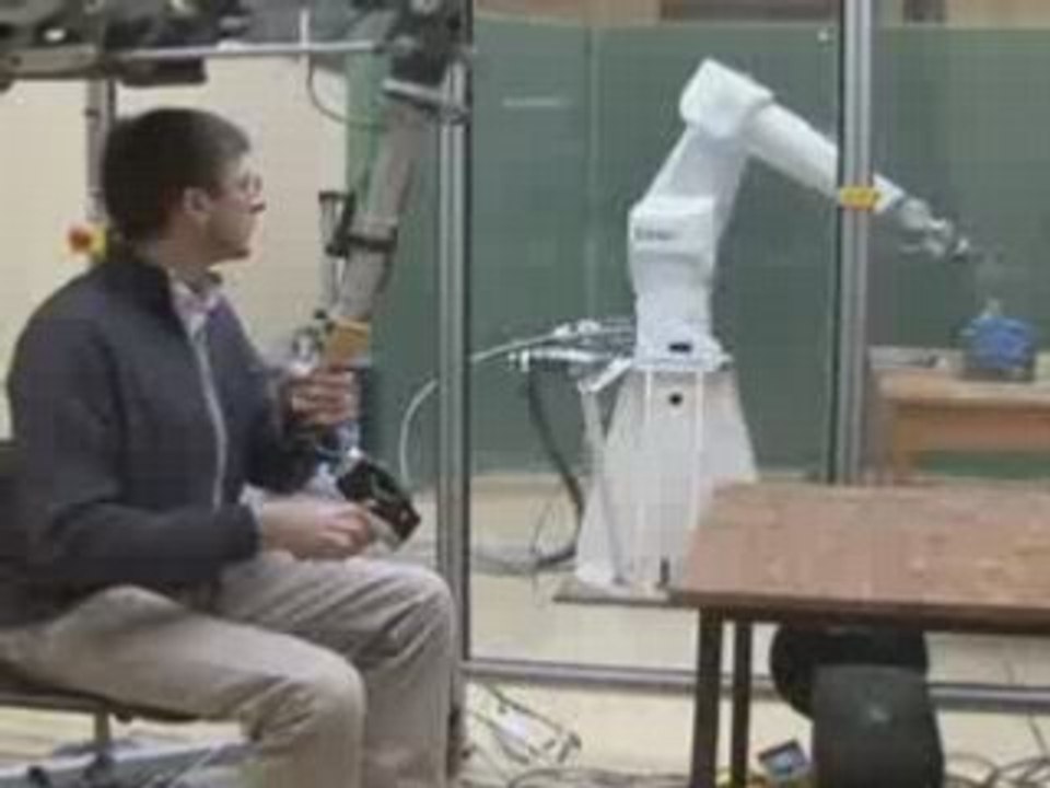 Robot en action : La téléopération en milieu hostile. - Vidéo Dailymotion