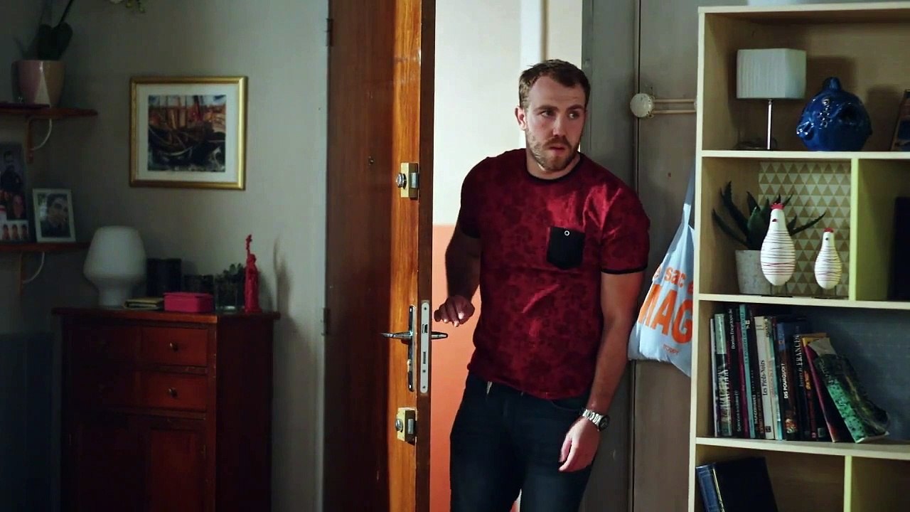 Plus Belle la Vie - La mort d'Alice bouleverse Camille - Vidéo Dailymotion