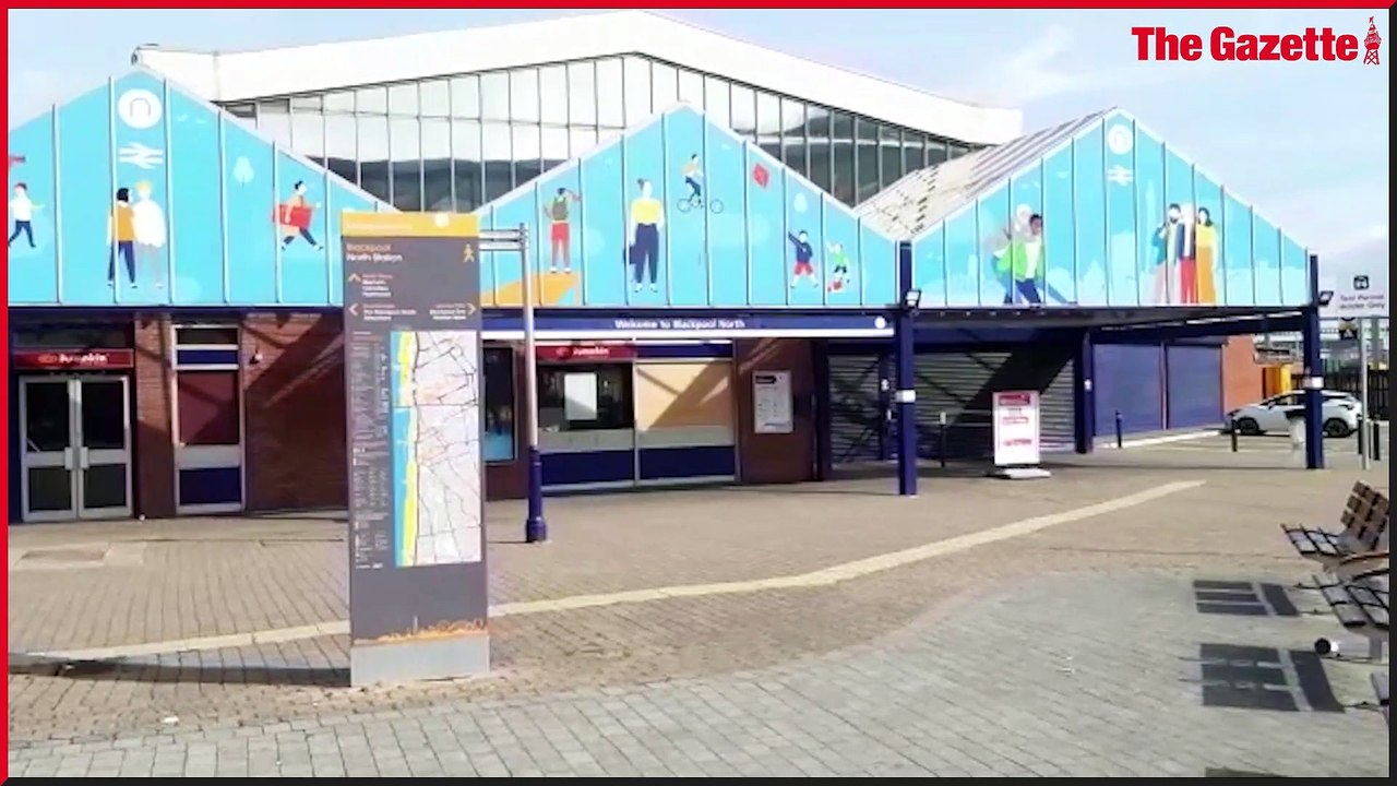 Blackpool Train Station deserted following more strike action - video ...