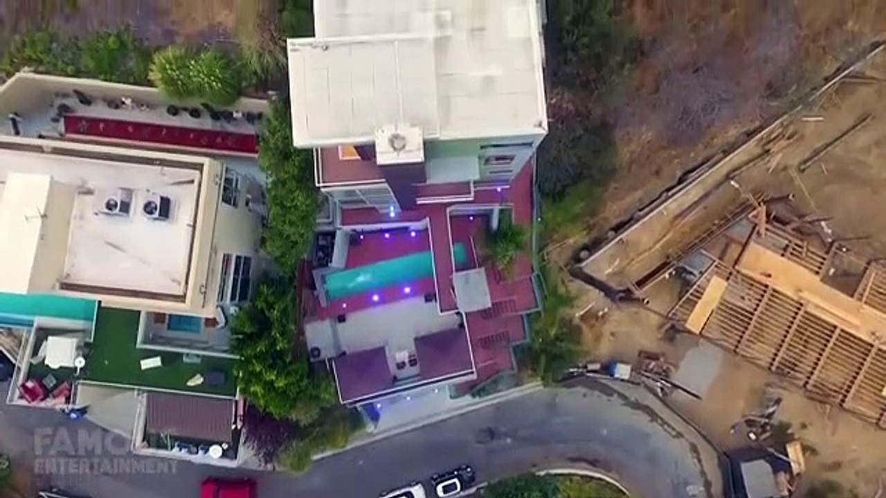 Chris Brown _ House Tour 2020 _ His 4.3 Million Dollar SMART House ...