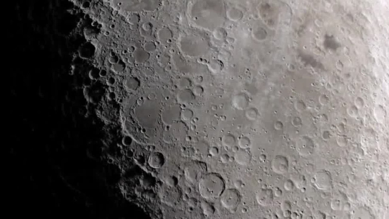 Study: Moon may have stable temperatures for human to shelter - video ...