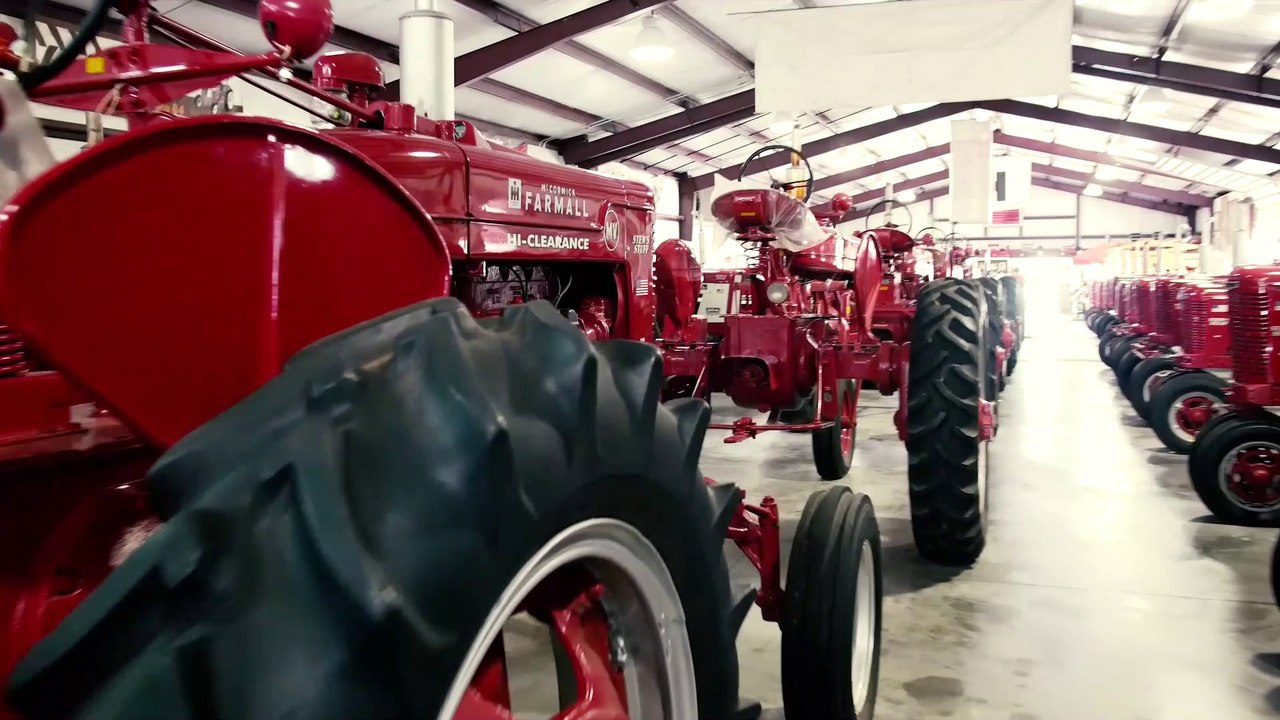 International Harvester Hall of Fame & Historic Farmall Tractor Museum ...