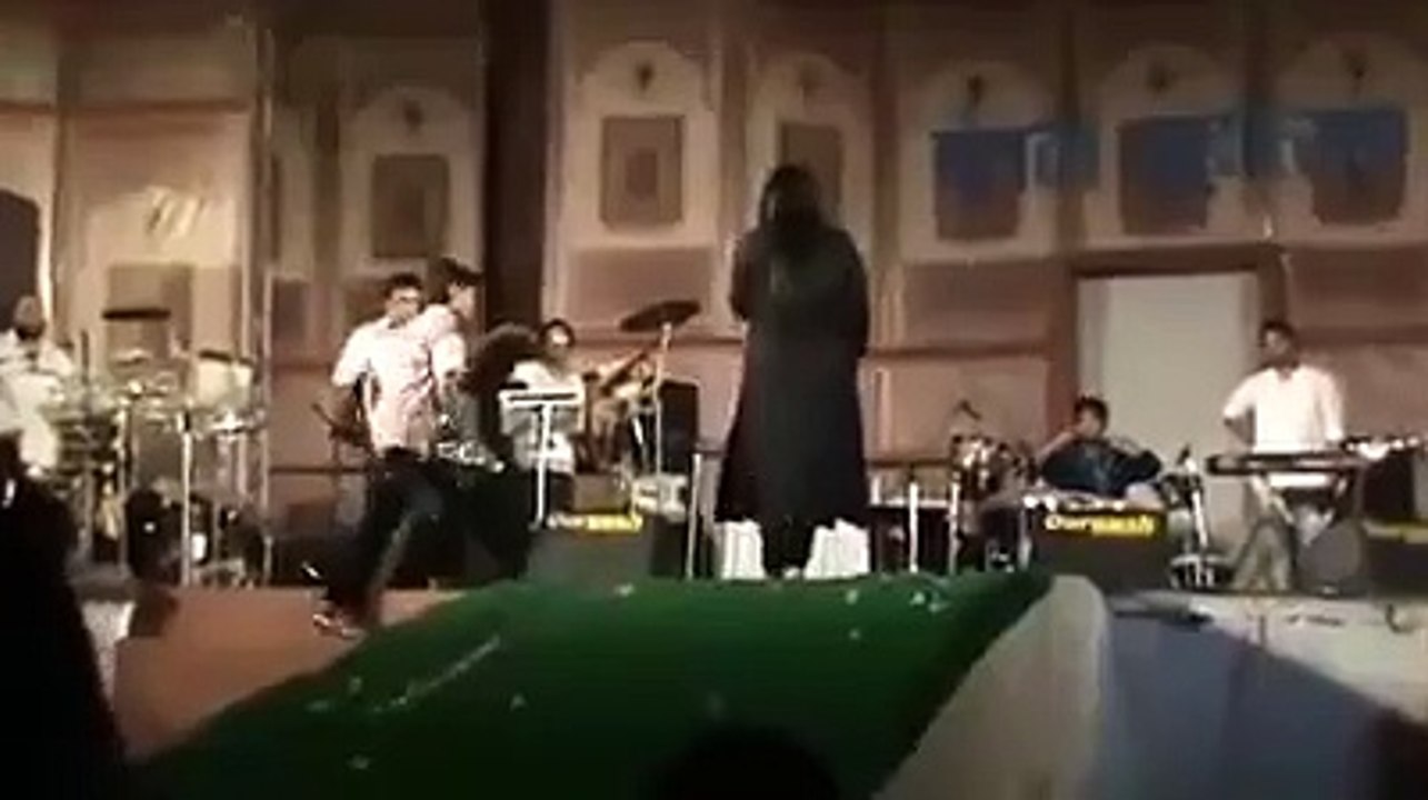 Billo Rani' Full Song | Dhan Dhana Dhan Goal | John Abraham |Pritam ...