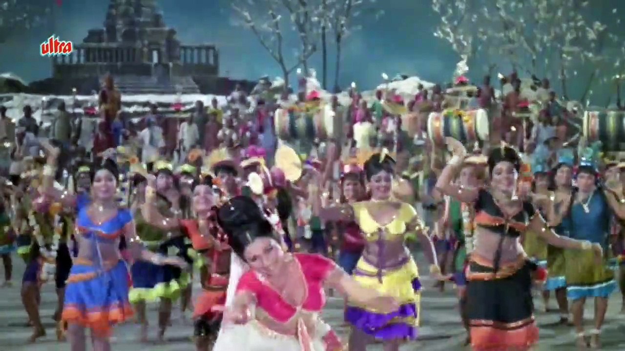 Aaj Ko Junli Raat Maa / Sharmila Tagore, Rajendra Kumar /1969 Talash ...