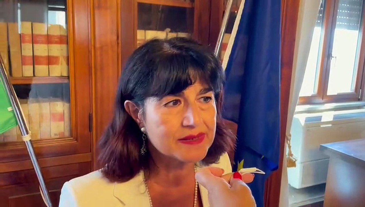 Int. Di Stani - Video Dailymotion