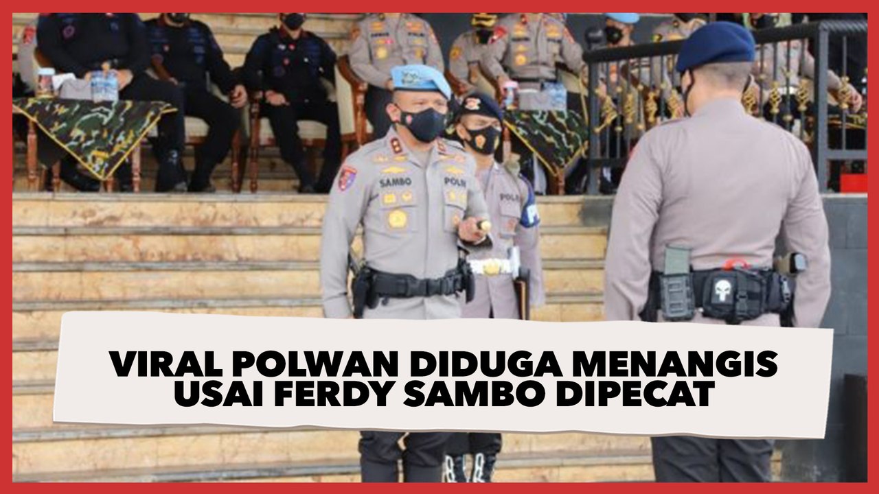 Tertangkap Kamera! Viral Polwan Diduga Menangis Usai Ferdy Sambo ...