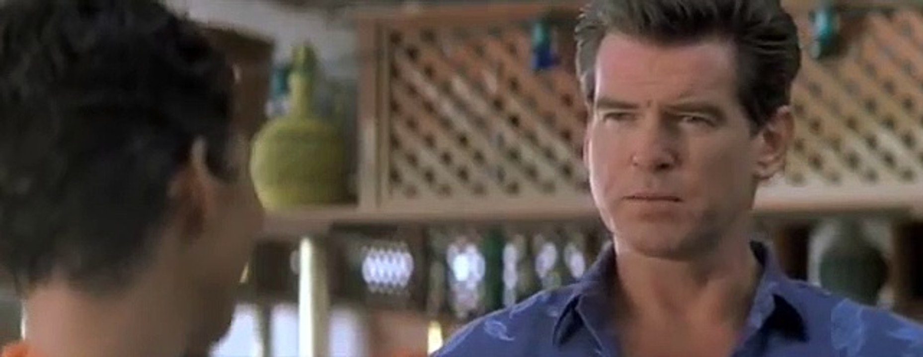 Meurs un autre jour Bande-annonce (EN) - Vidéo Dailymotion