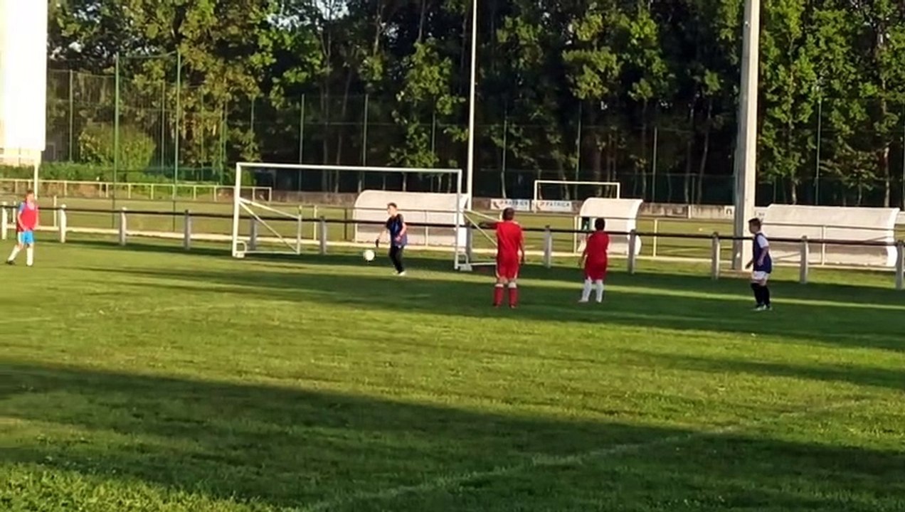 Entraînement U10/U11 - Vidéo Dailymotion