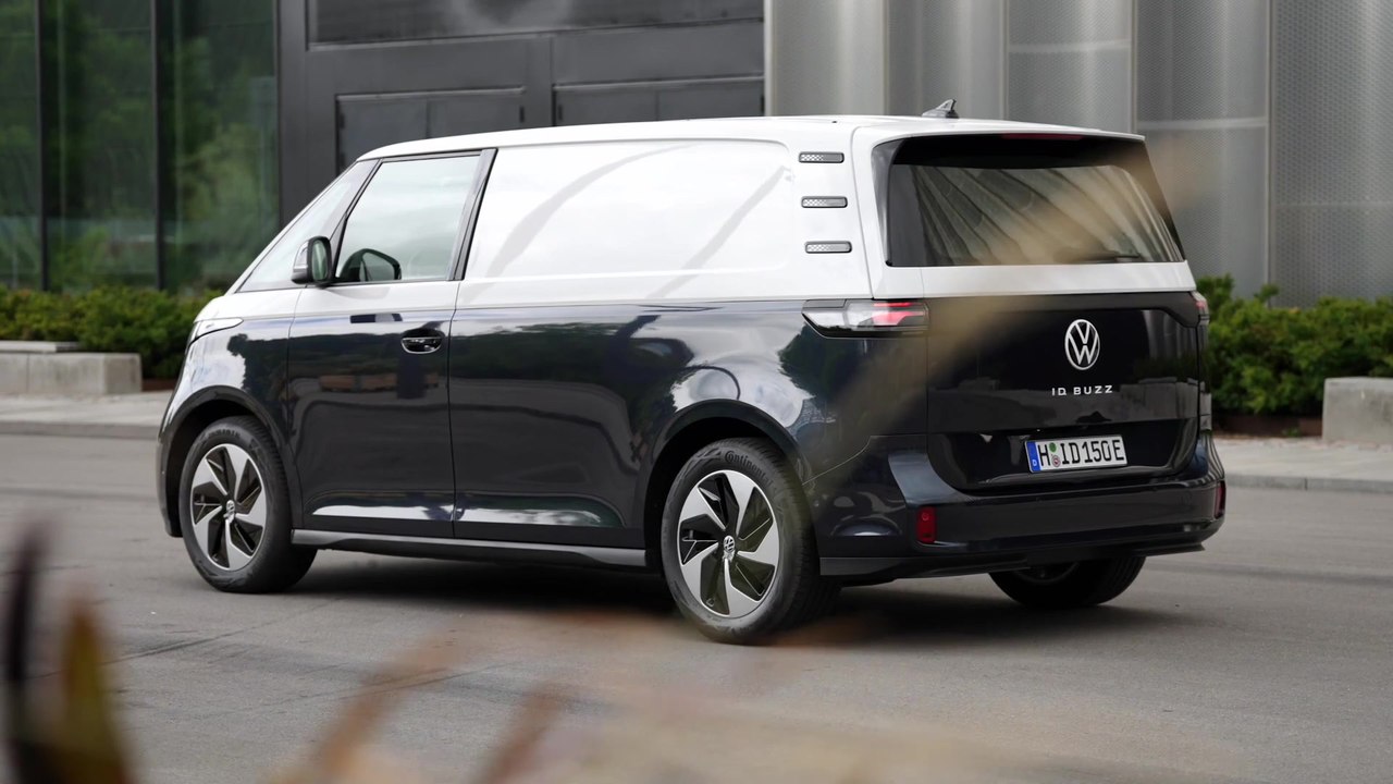 Volkswagen ID.4 Pro 4MOTION Interior Design - Exploring Iceland - video ...