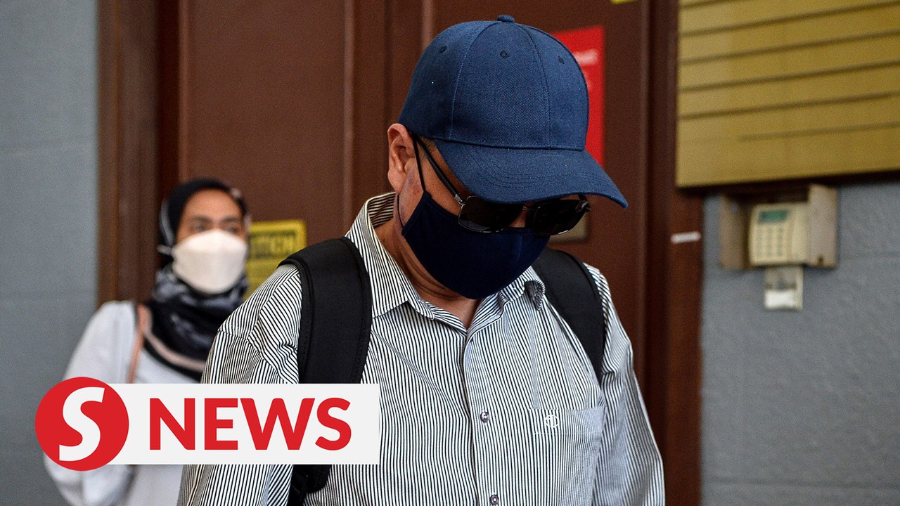 University lecturer claims trial for false claims charges - video ...