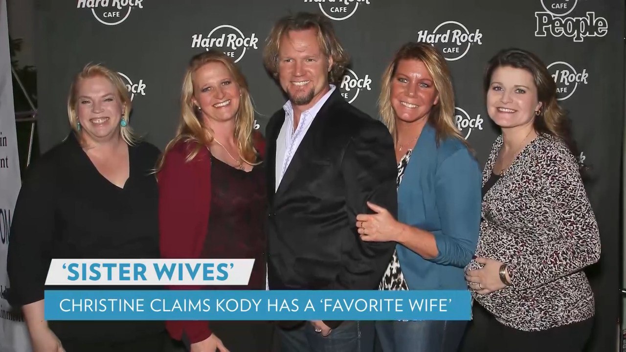 'Sister Wives' Star Christine Brown Calls Out Kody Brown for Having a ...