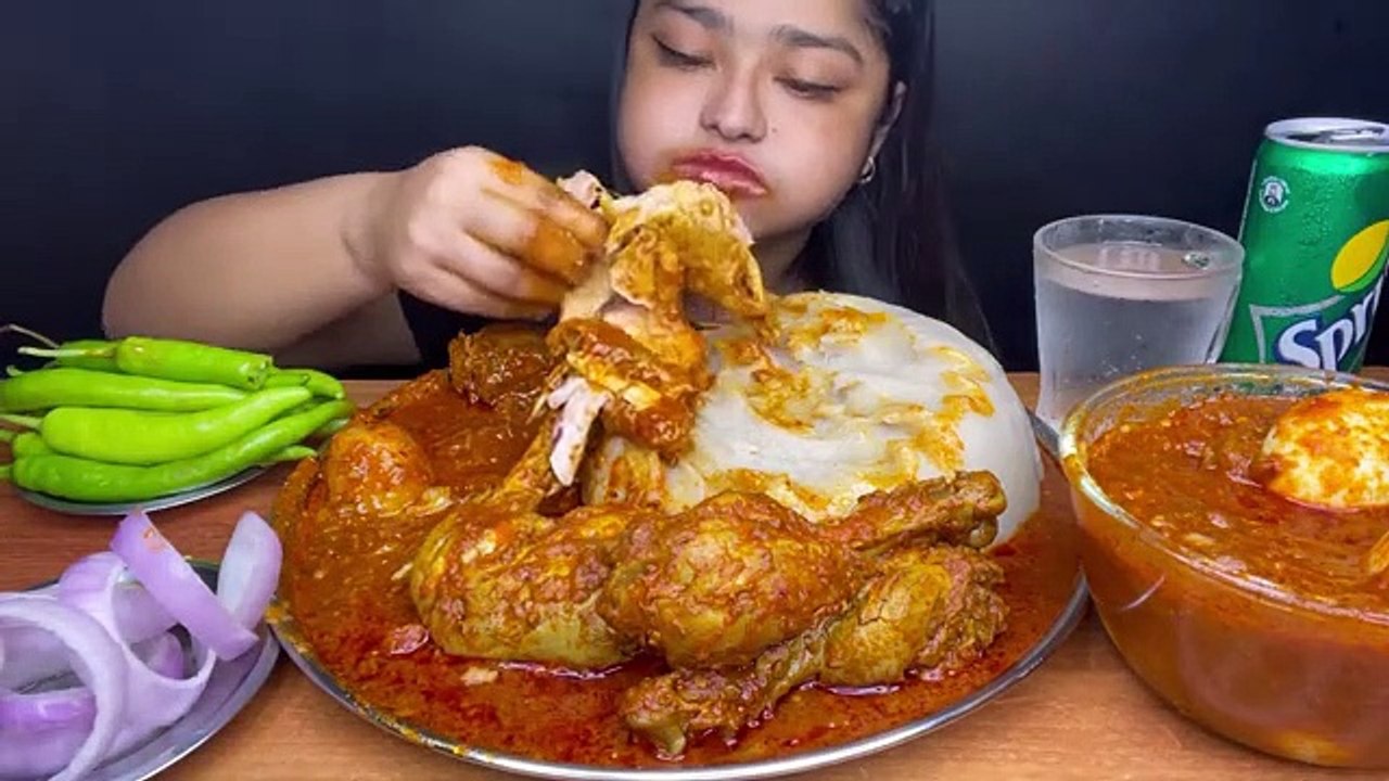 NIGERIAN DISH FUFU WITH SPICY CHICKEN CURRY AND SPICY EGG CURRY_SPICY ...