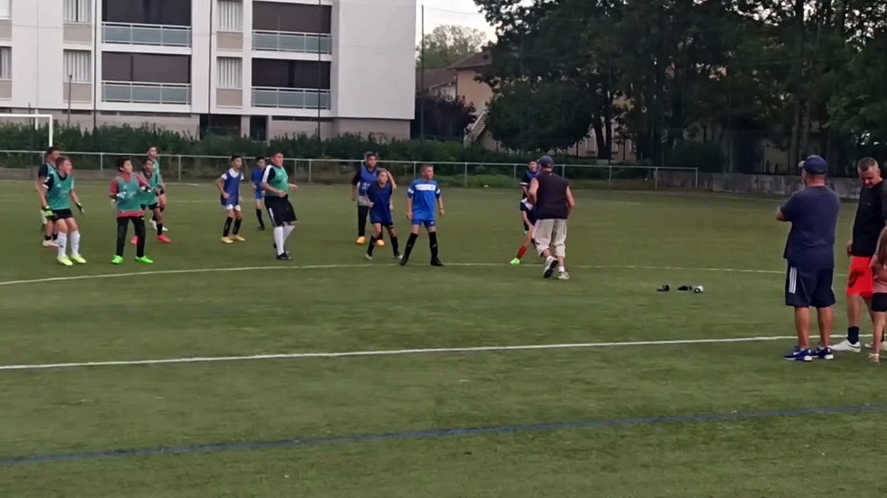 Entraînement U13 - Vidéo Dailymotion