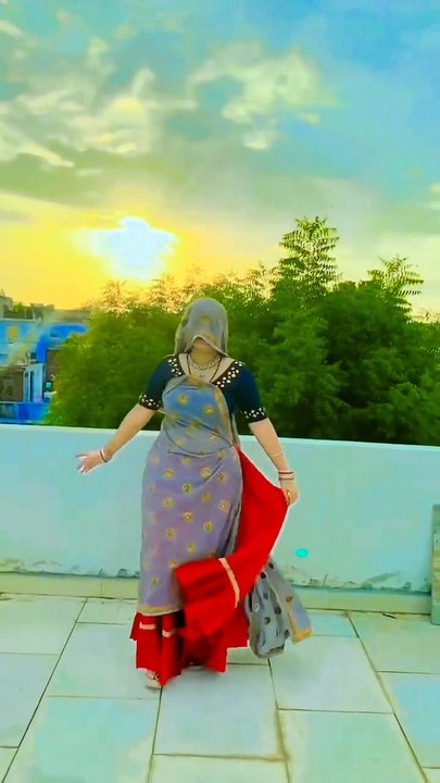 meena Meena song _ Meena Geet _ Meena dance video _ Meena Tiktok dance video Meenawati song ...