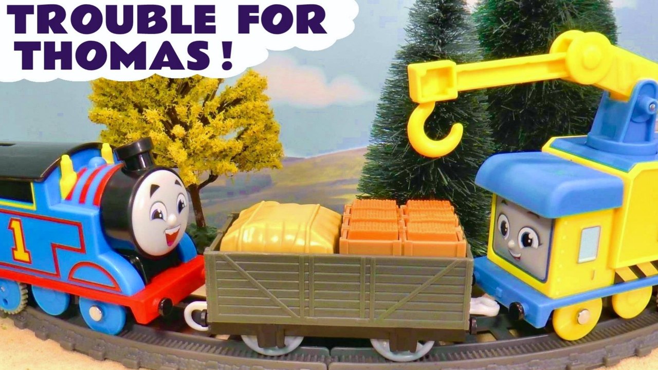 Thomas and Friends Thomas Gets Help From All Engines Go Carly And The ...