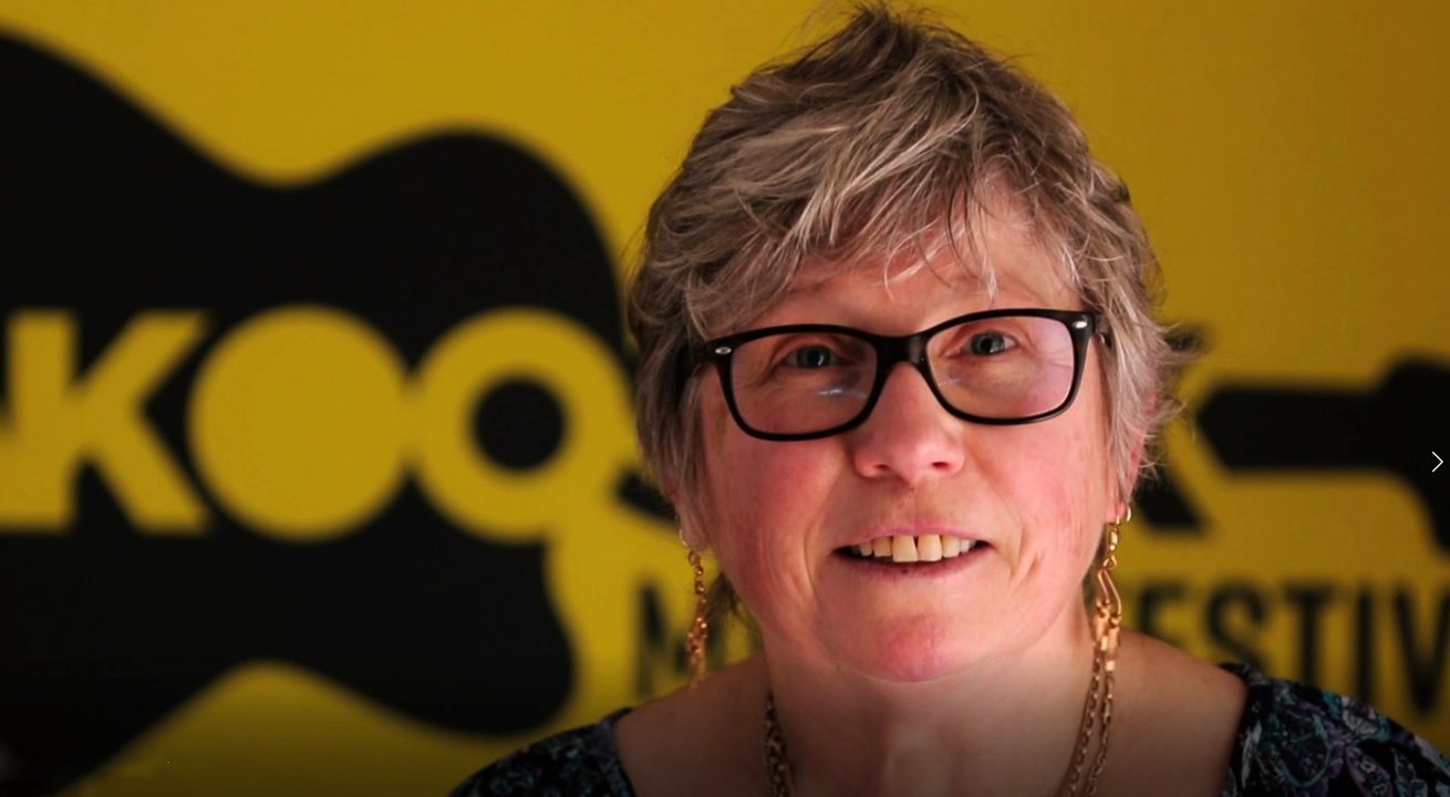 Angela Callaghan talks about the Wingham Akoostik Festival - video ...