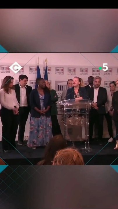 "Je peux pas les blairer" La journaliste Roselyne Febvre critique la ...