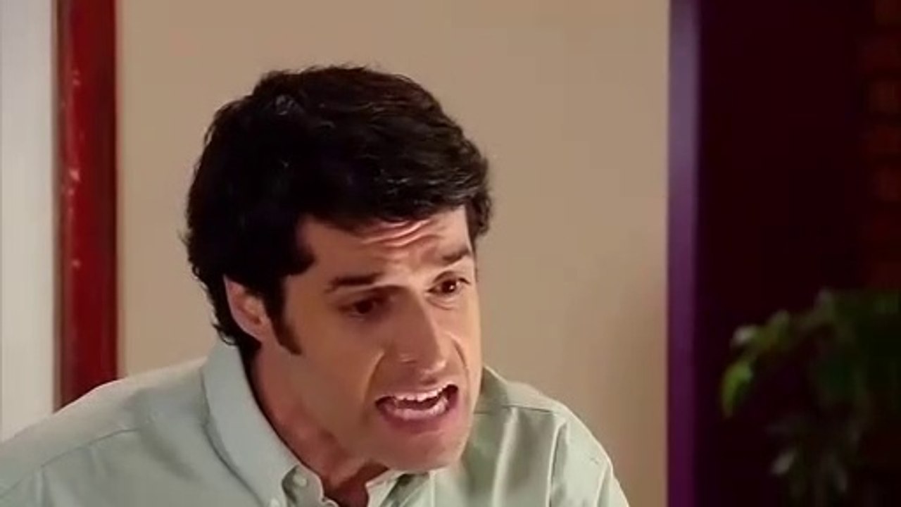 40 y tantos capitulo 94 part 1 - Dailymotion Video