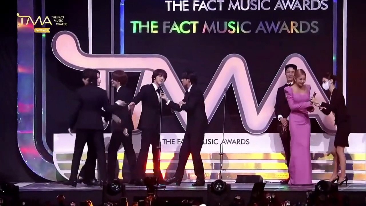 [Eng Sub] BTS Jin Acceptance Speech at 2022 The Fact Music Awards! - video Dailymotion