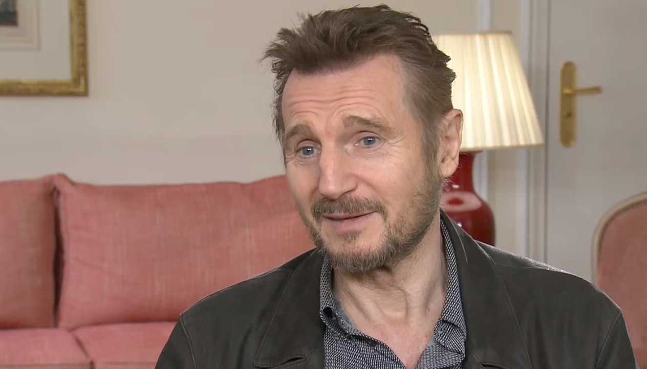 LIAM NEESON - interview badass - Vidéo Dailymotion