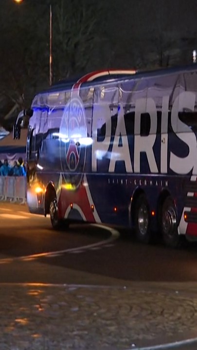 Le PSG fait voyager son bus blindé de Paris à Lisbonne - Vidéo Dailymotion