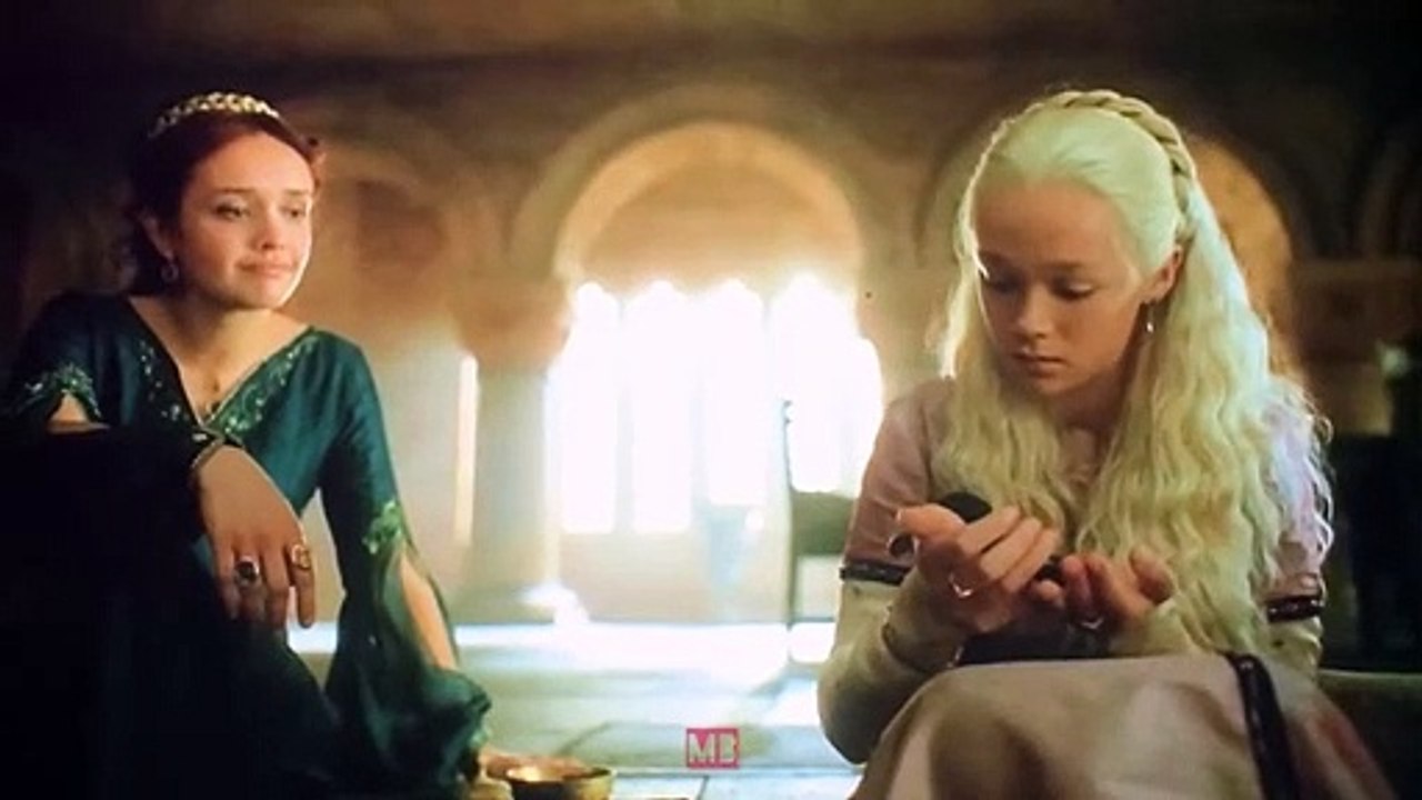 All Helaena Targaryen scenes from HOTD - video Dailymotion