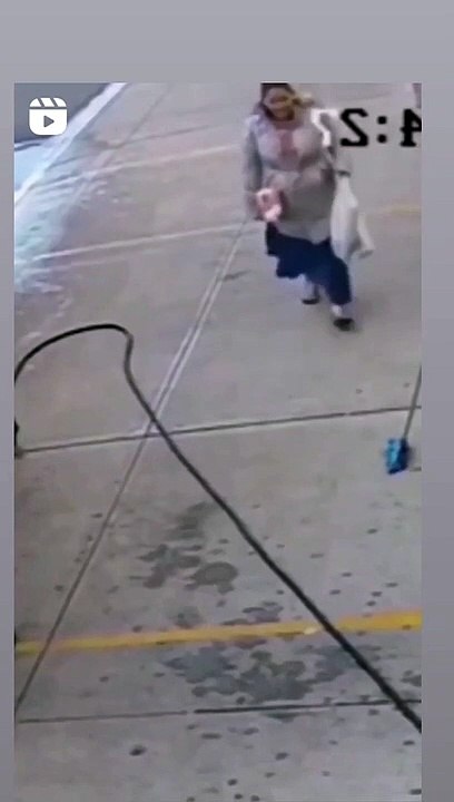 Pure definition of women - video Dailymotion