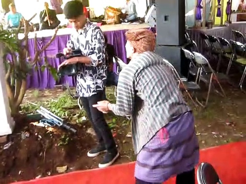 lengser nikahan sunda - Video Dailymotion