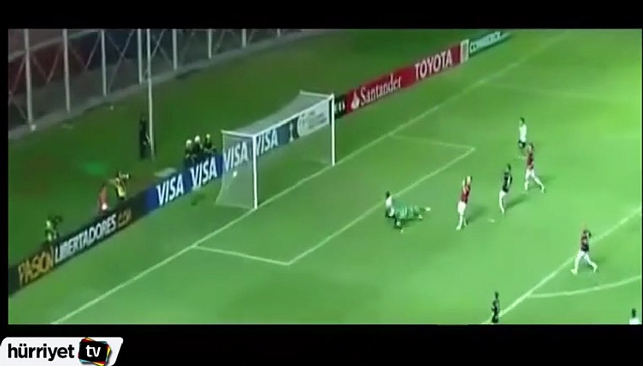 Corinthians'lı Elias'tan harika bir gol - Dailymotion Video