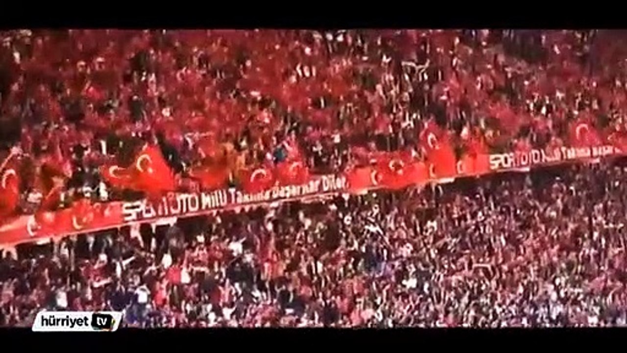 Rafet El Roman'dan Milli Takım marşı - Dailymotion Video