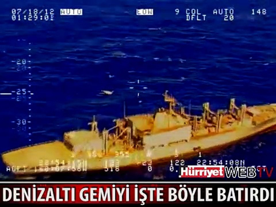 930 METREDEN TORPİDO FIRLATTI: DENİZALTI GEMİYİ BÖYLE BATIRDI ...