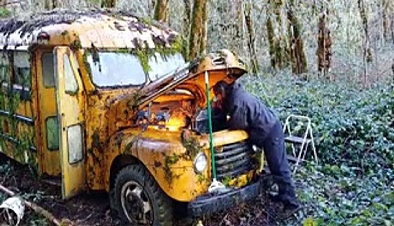 Restoring a rat-infested 1948 school bus - video Dailymotion