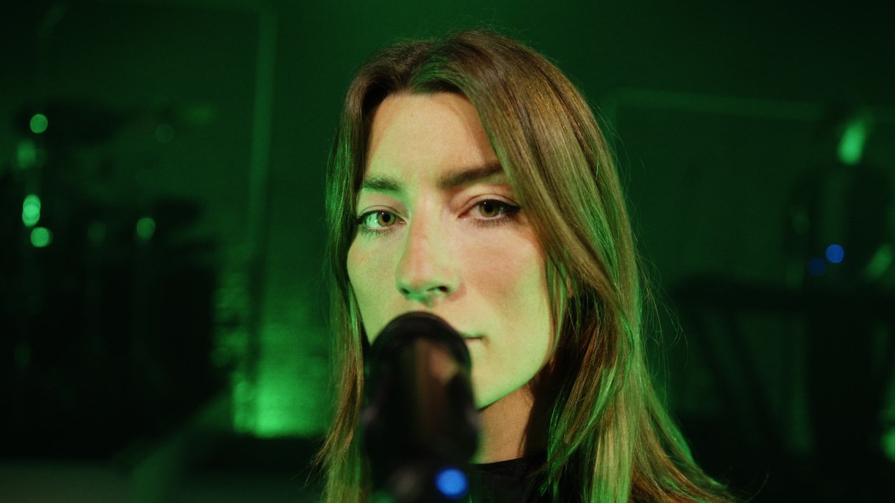 RONDÉ - Bright Eyes - video Dailymotion