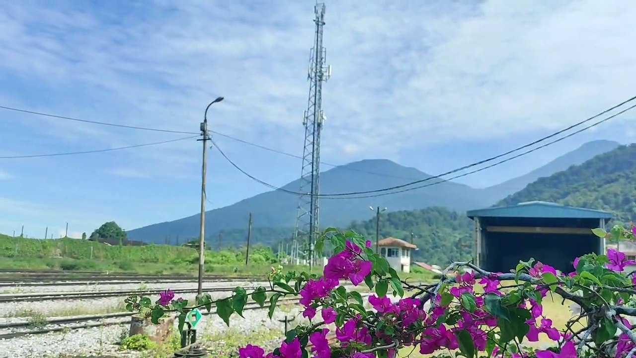 REAKTIVASI JALUR KERETA API SUMBAR __ BEGINI KONDISI STASIUN PADANG ...