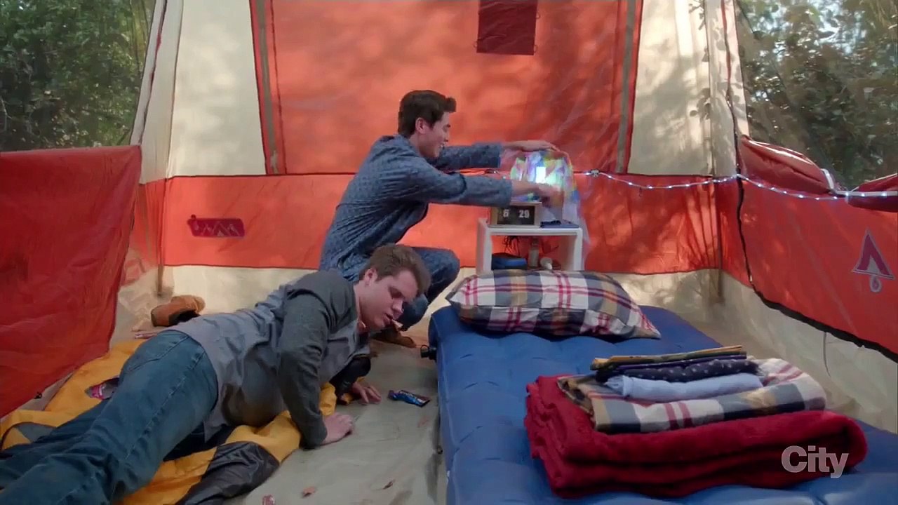 The Real ONeals - Se1 - Ep06 - The Real Man HD Watch HD Deutsch - video ...