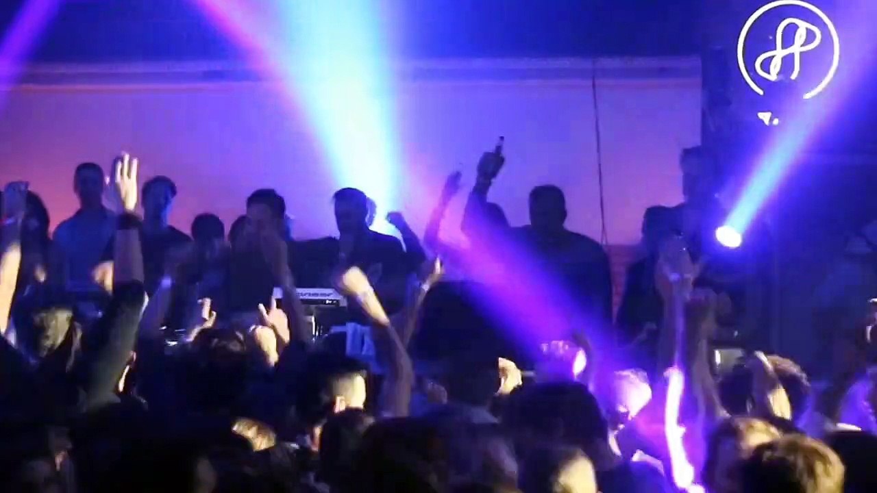 Sunday morning // by Arduk // electro music - Vídeo Dailymotion